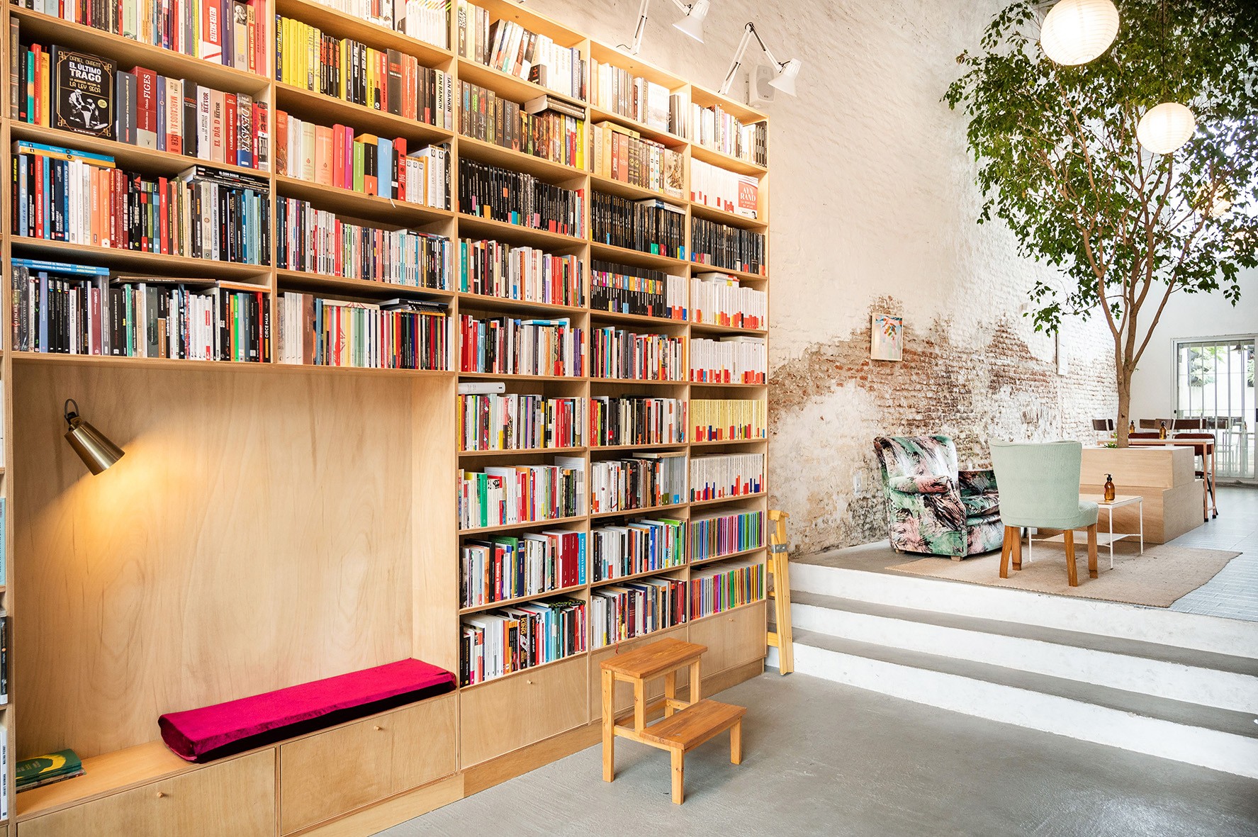 Club Cultural Charco: entre libros y café - A La Carta - Portal de ...